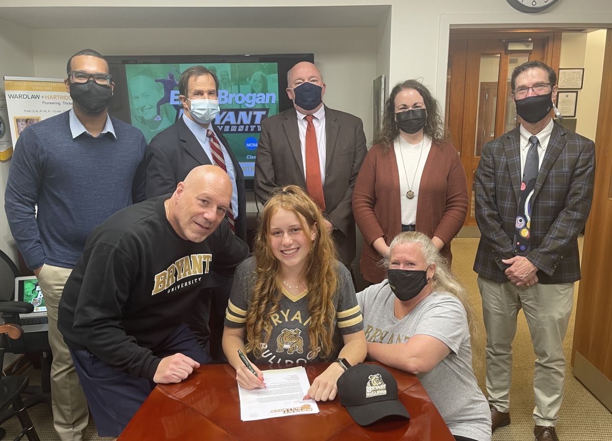 Emily Brogan '22 Signs National Letter of Intent | News Posts