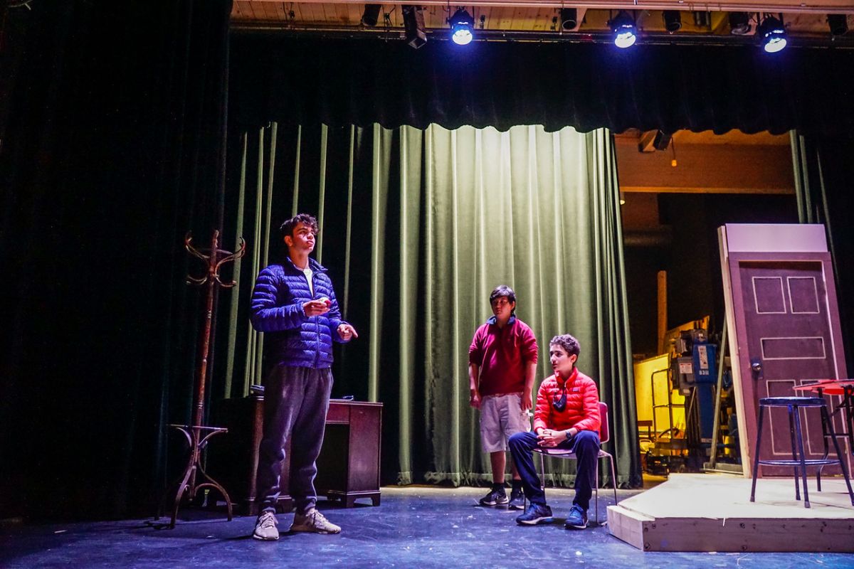 Cardigan’s Actors Prepare for a Comedy | Post