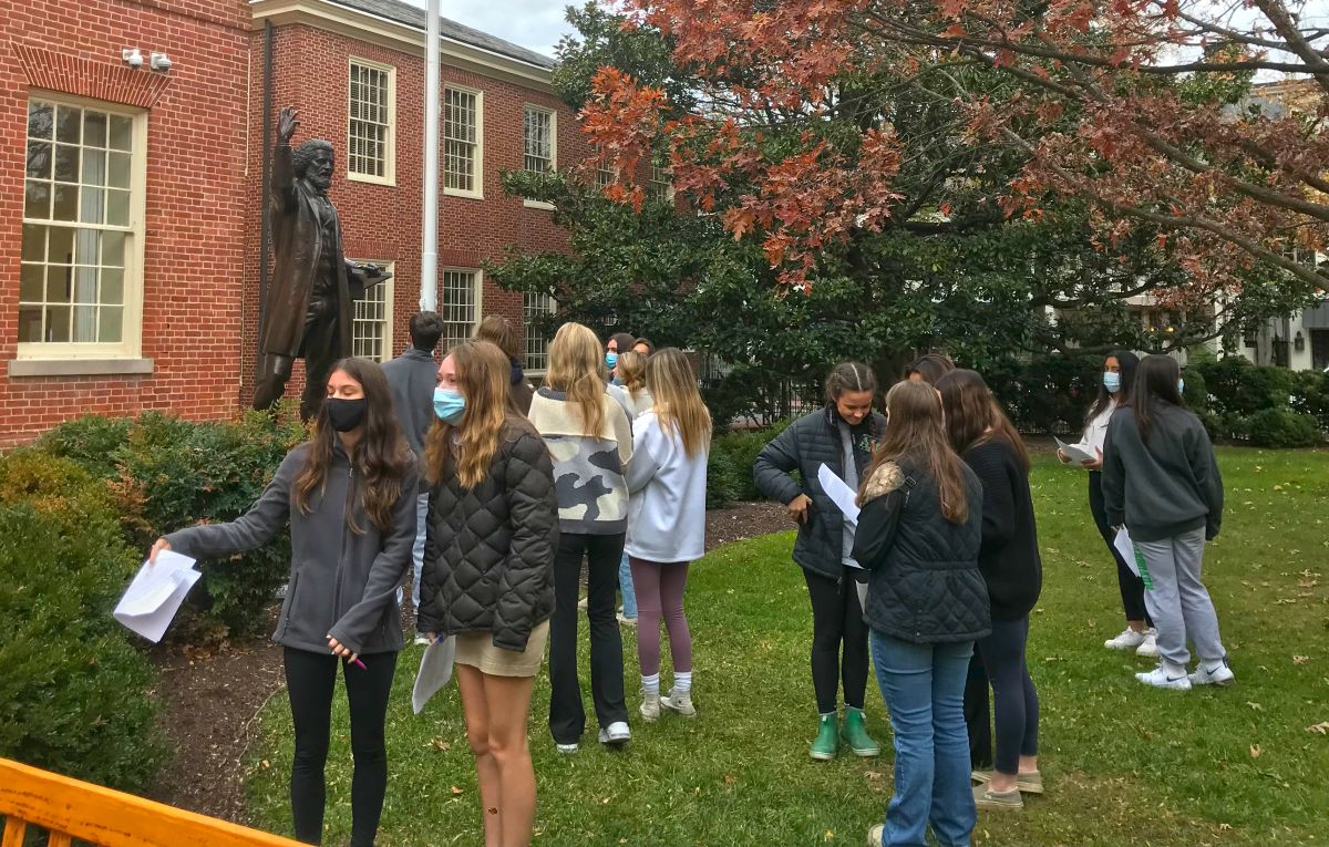 Spotlight: U.S. History Class | Student Stories - The Gunston School