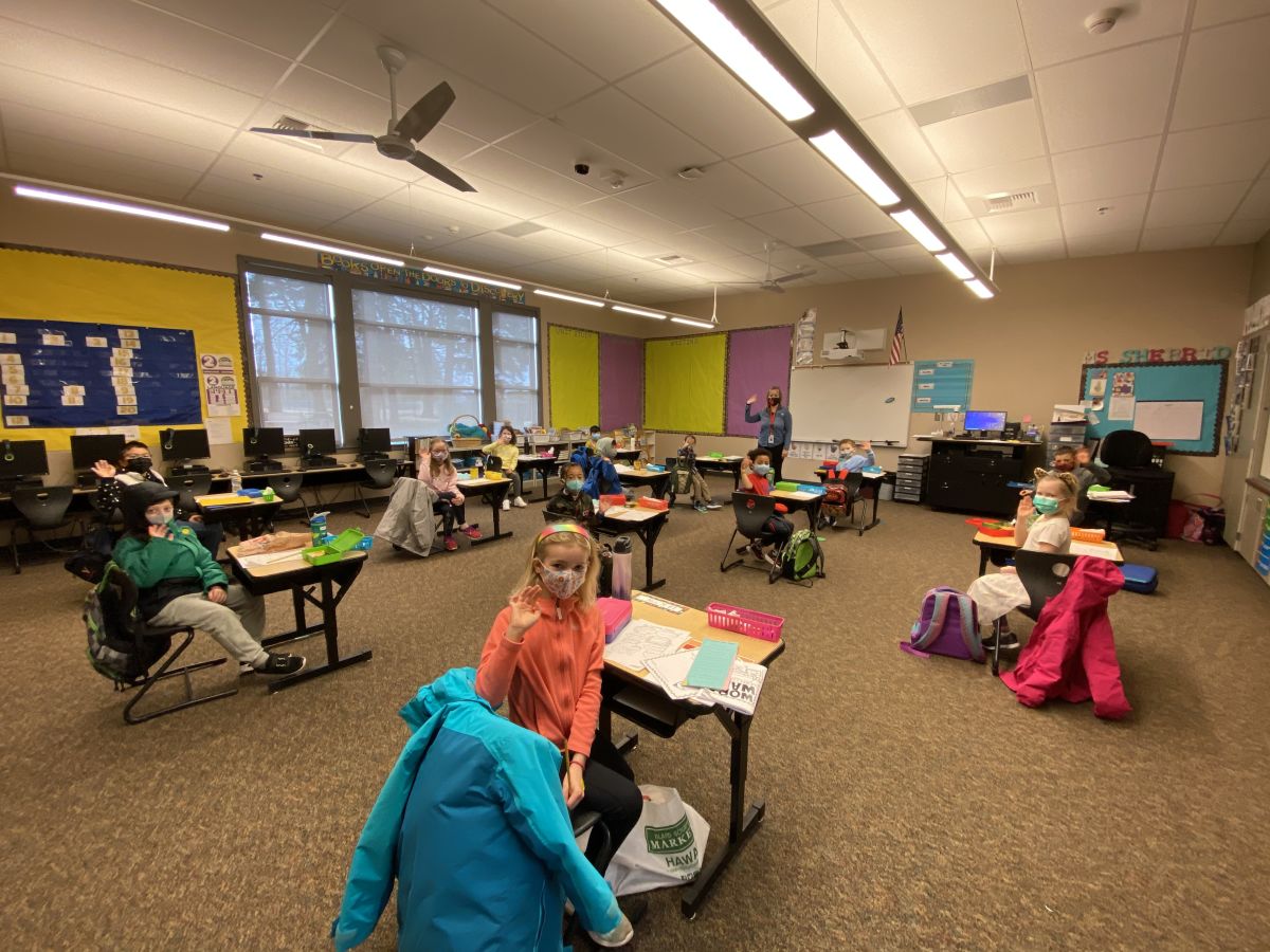 Apollo Students Return to the Classroom Spring 2021 | News Article - Apollo