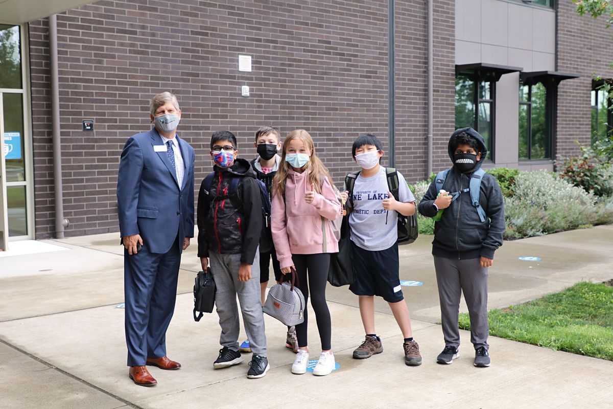 Superintendent Thiele Visits PLMS on First Day of School | News Article ...