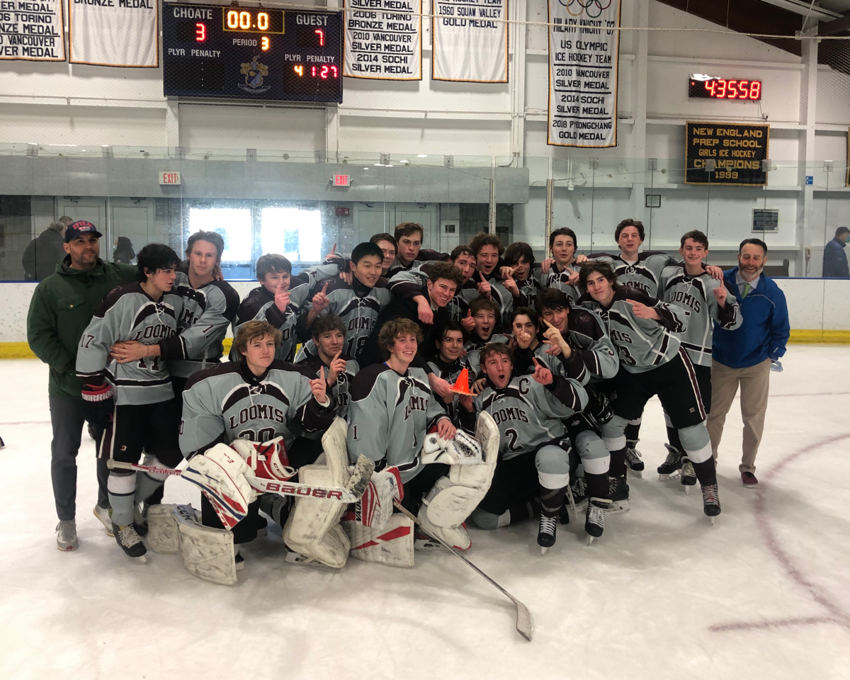 Boys JV Hockey Brings Home Grim/Gardner Cup | The Loomis Chaffee School