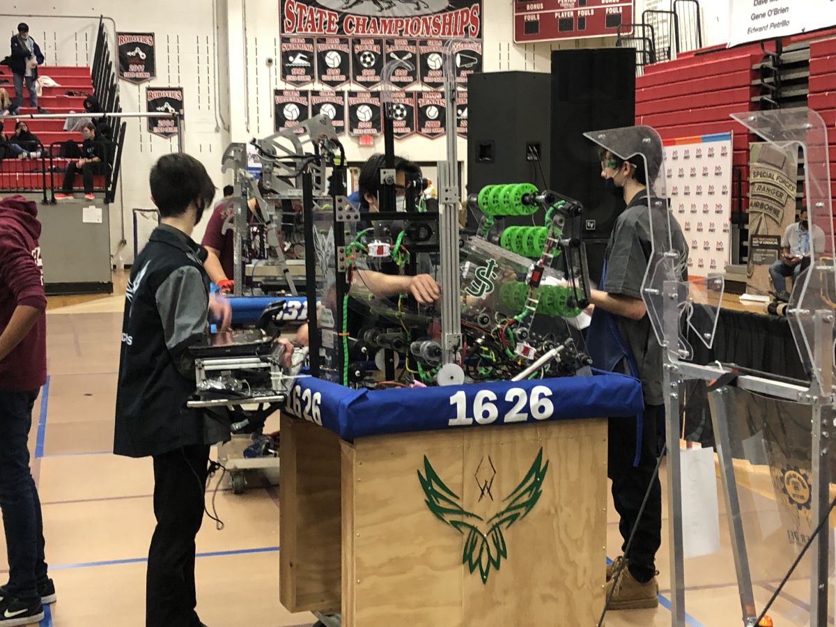 Falcon Robotics Wins Industrial Design Award | Announcements