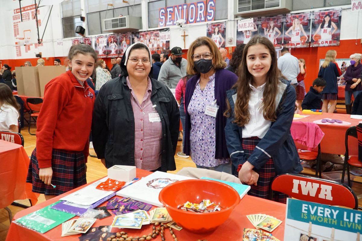 IWA Hosts Open House and Student Showcase | News Post - Incarnate Word ...