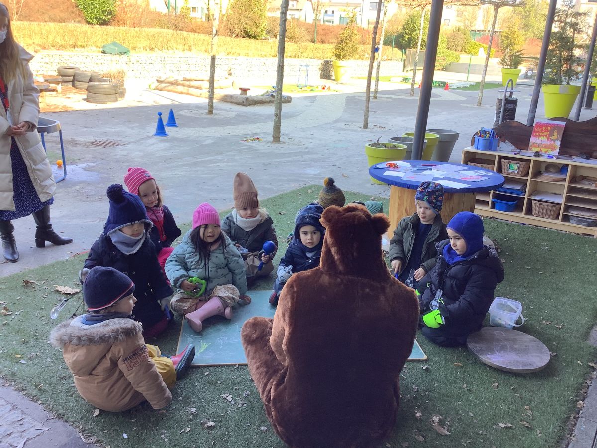 Nursery students go on bear hunt | New Stories