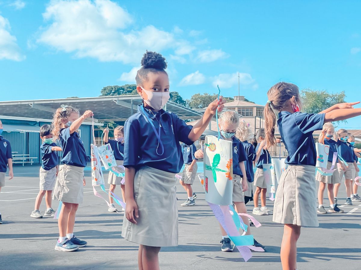 Kindergarten Windsock Project | Post