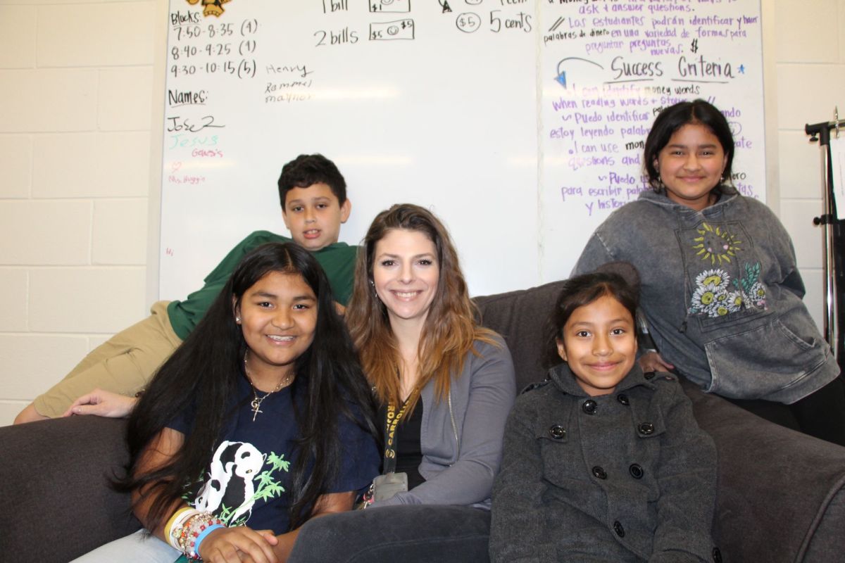 Huggins named exemplary ESOL teacher | Featured News