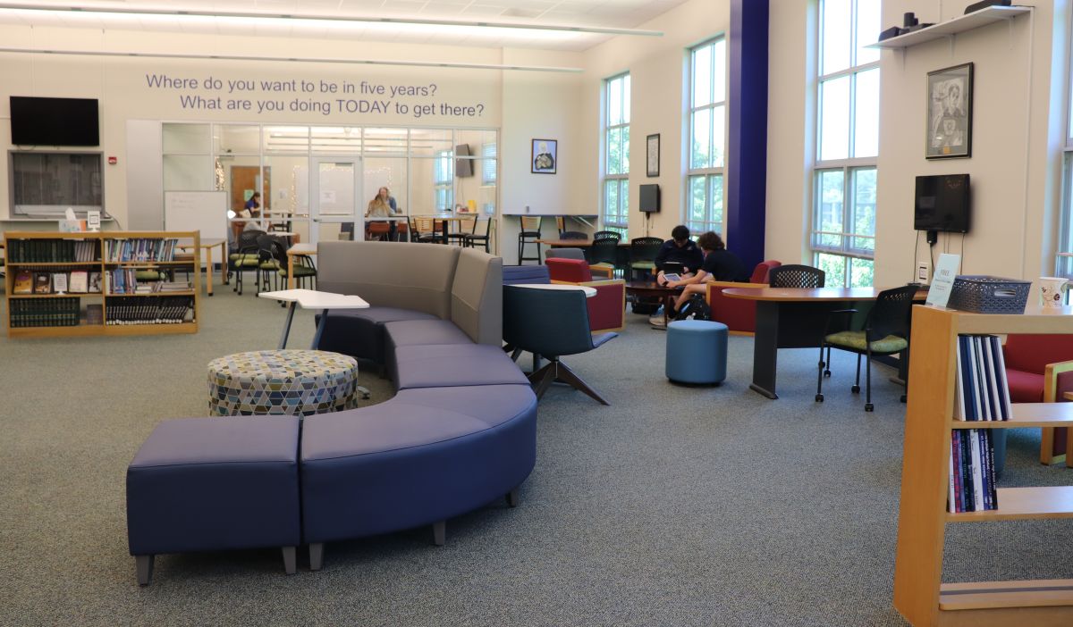 Learning Commons - St. Dominic High School