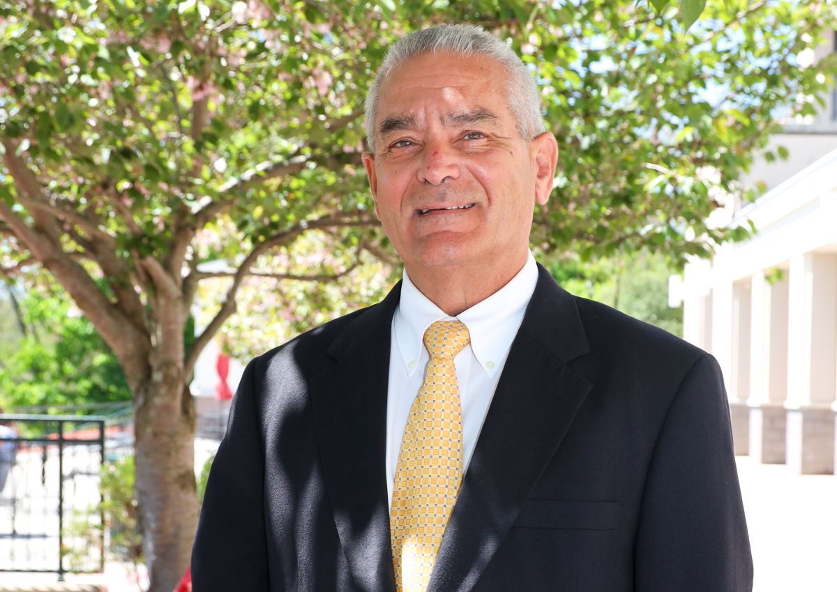 Forty-two-time MVP: William H Quirk Retires | Post Page - The Hun ...