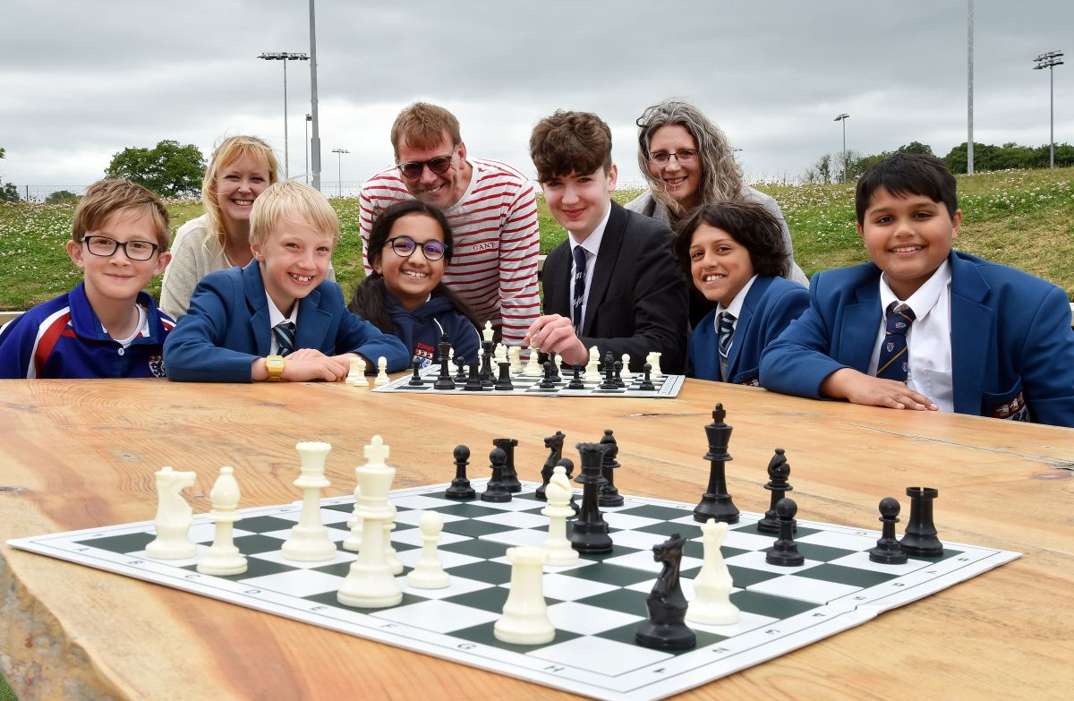 Magnificent seven reach North of England Chess Giga Final | Post