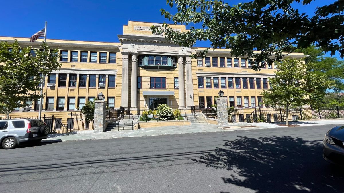 Renovations are complete at Graham School | News Details