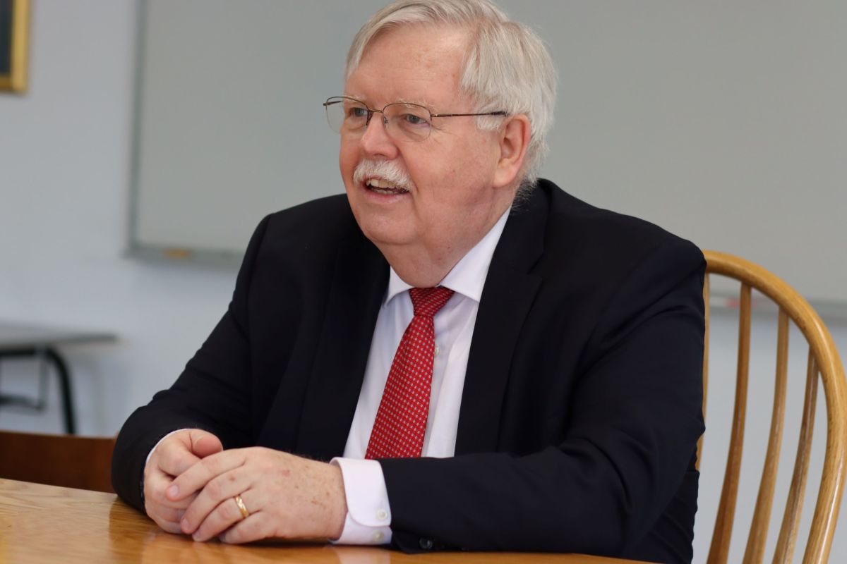 Ambassador John F. Tefft Visits Kent School | Post Details