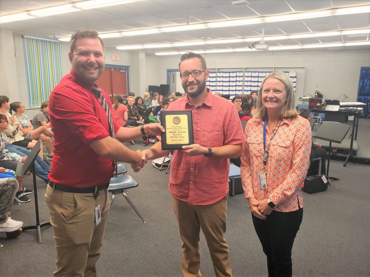 Kevin Suiter is KMEA Middle School Teacher of the Year | Post Detail