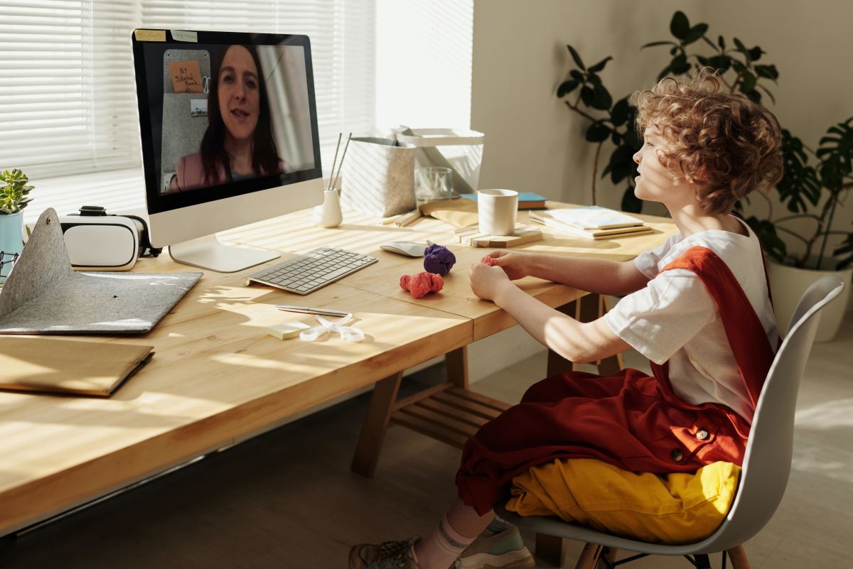 Teaching Children From Home: Simple Ways to Keep Them Learning during ...