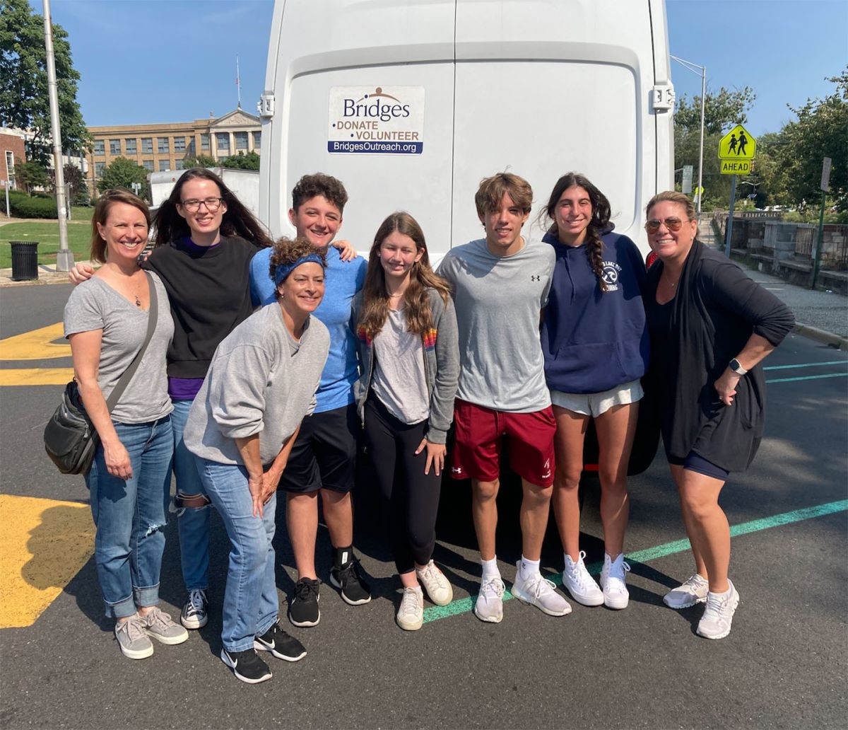 MBS Students Make and Deliver Sandwiches with Bridges Outreach ...