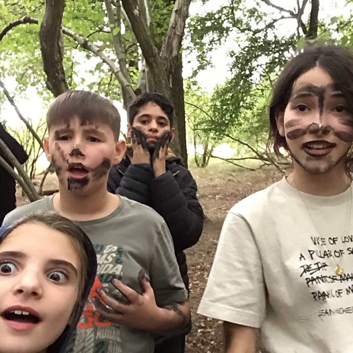 Grade 7 students in the Oxfordshire Woods! | News Post