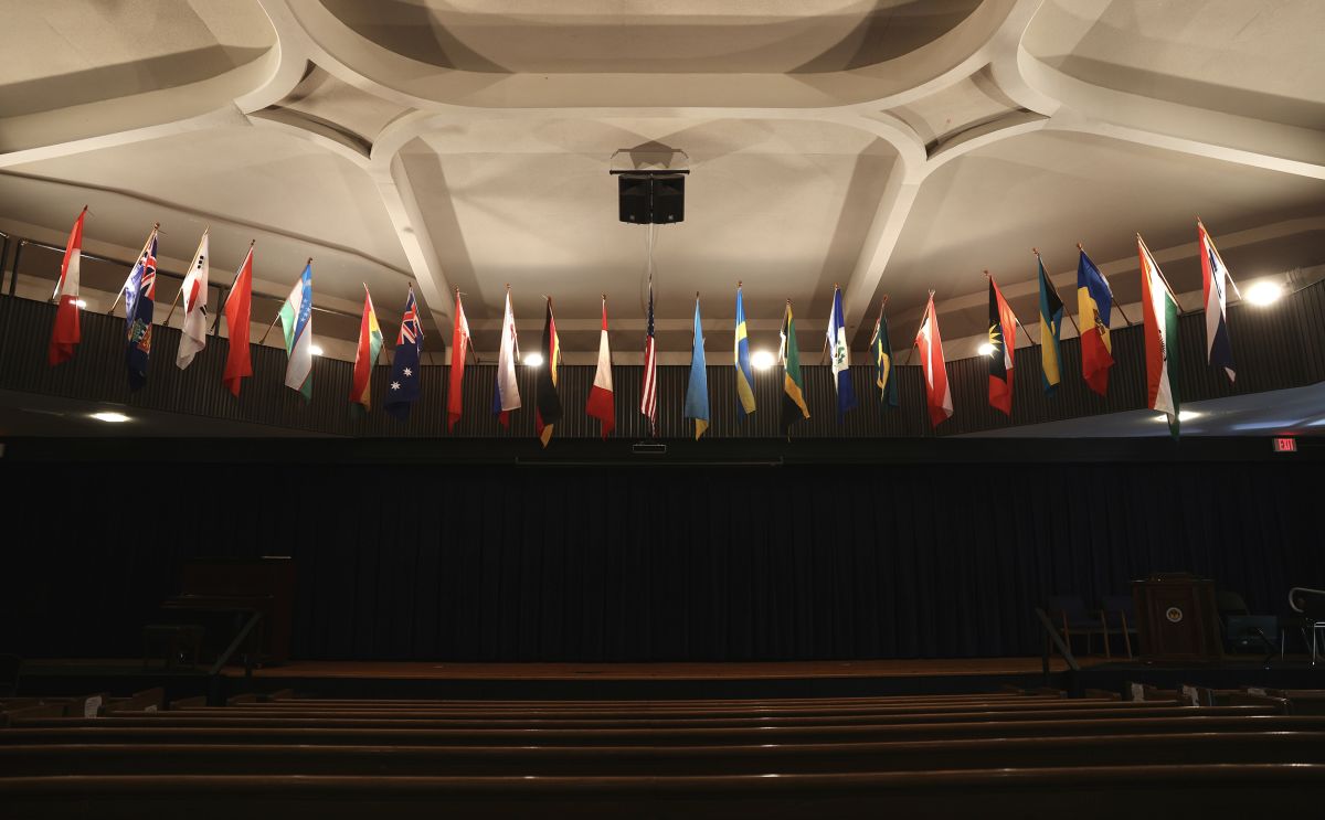 Comstock spearheads project to steam-clean chapel flags that are ...
