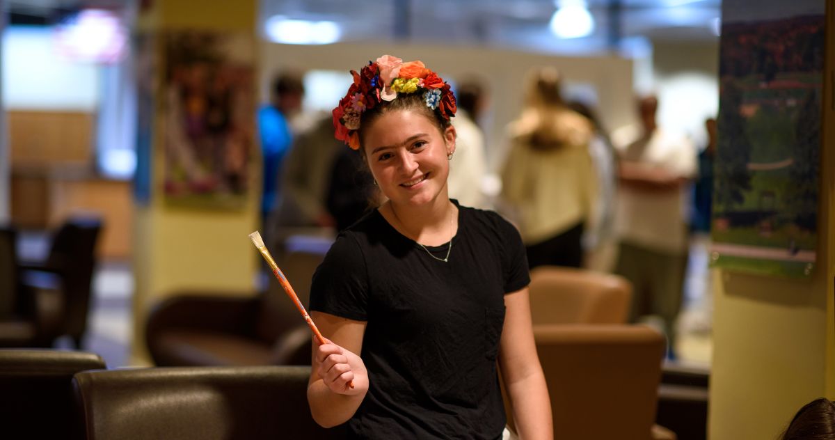 Spanish V Living Wax Museum | News Item - Suffield Academy