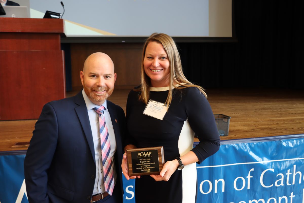 Recognizing Extraordinary Commitment to Catholic Schools | Awards ...