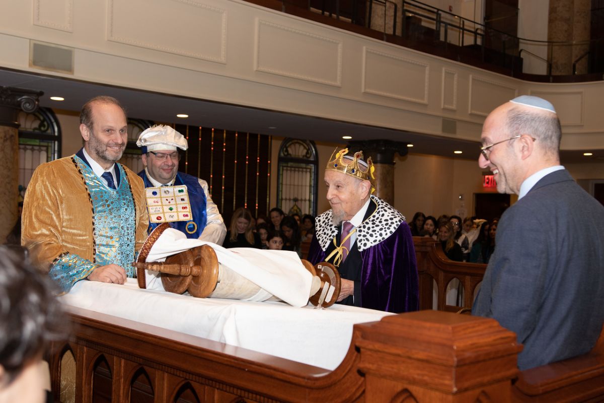 Our Re-enactment Of The Hakhel Ceremony! | Ramaz News - The Ramaz School