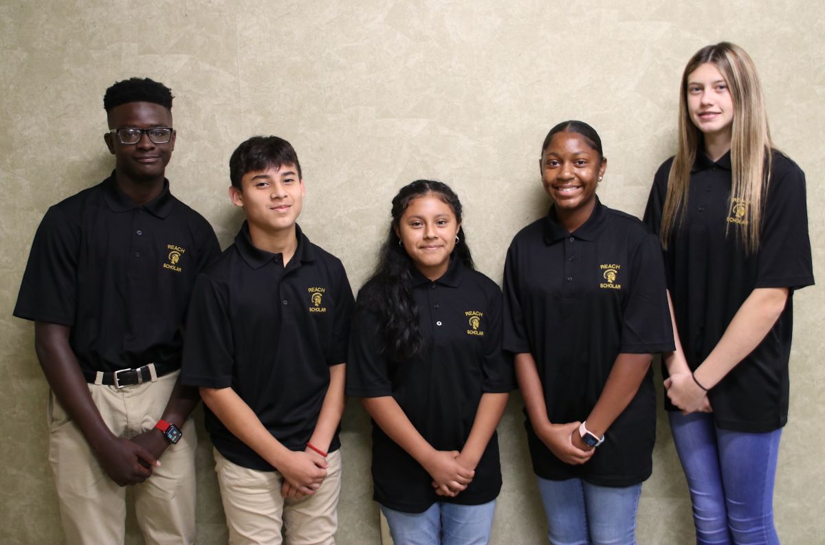 CJHS eight graders named REACH Scholars | Featured News