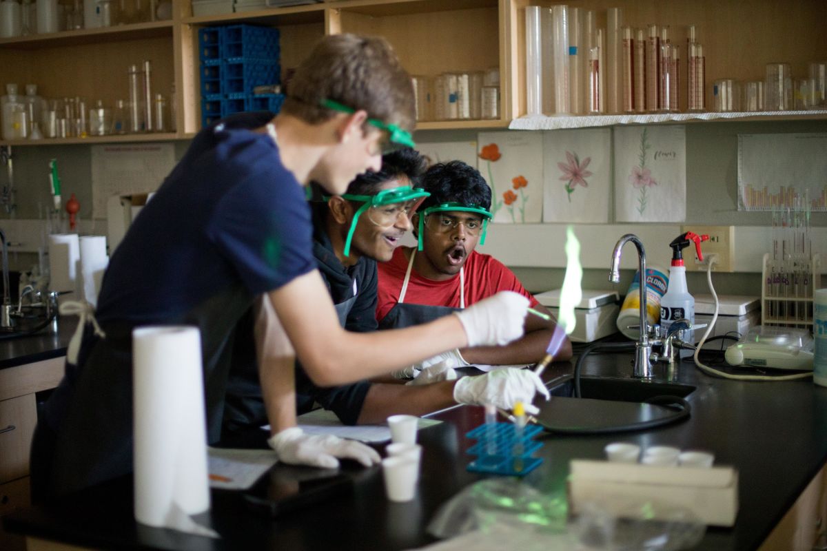 High School Students Observe Spectra Of Elements In Flame Tests | News ...