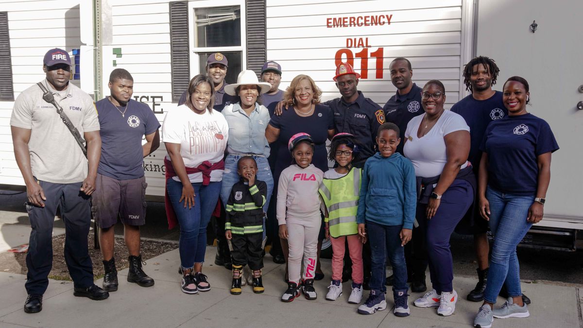 Nelson Mandela/Dr. Hosea Zollicoffer School hosts PTA safety event ...