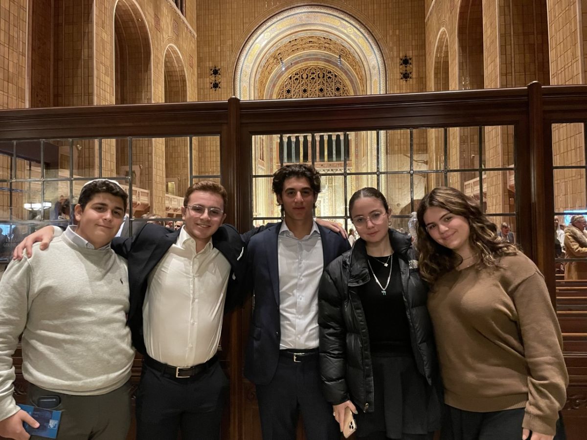 US Students Visit Former POTUS Clinton And Bush In Discussion! | Ramaz ...