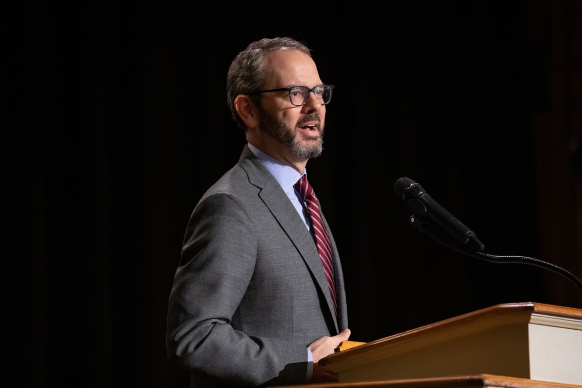 Pediatric Neurosurgeon and Author Jay Wellons '87 speaks to students in ...