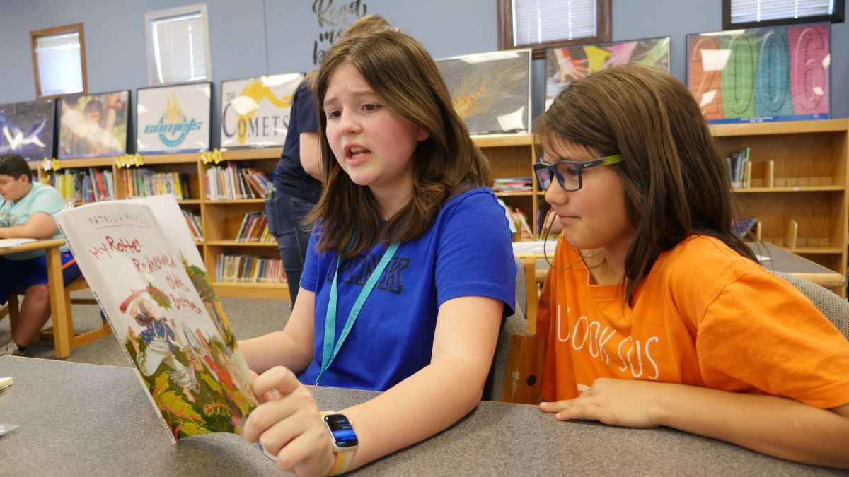 A New Chapter of Leadership and Reading | District News