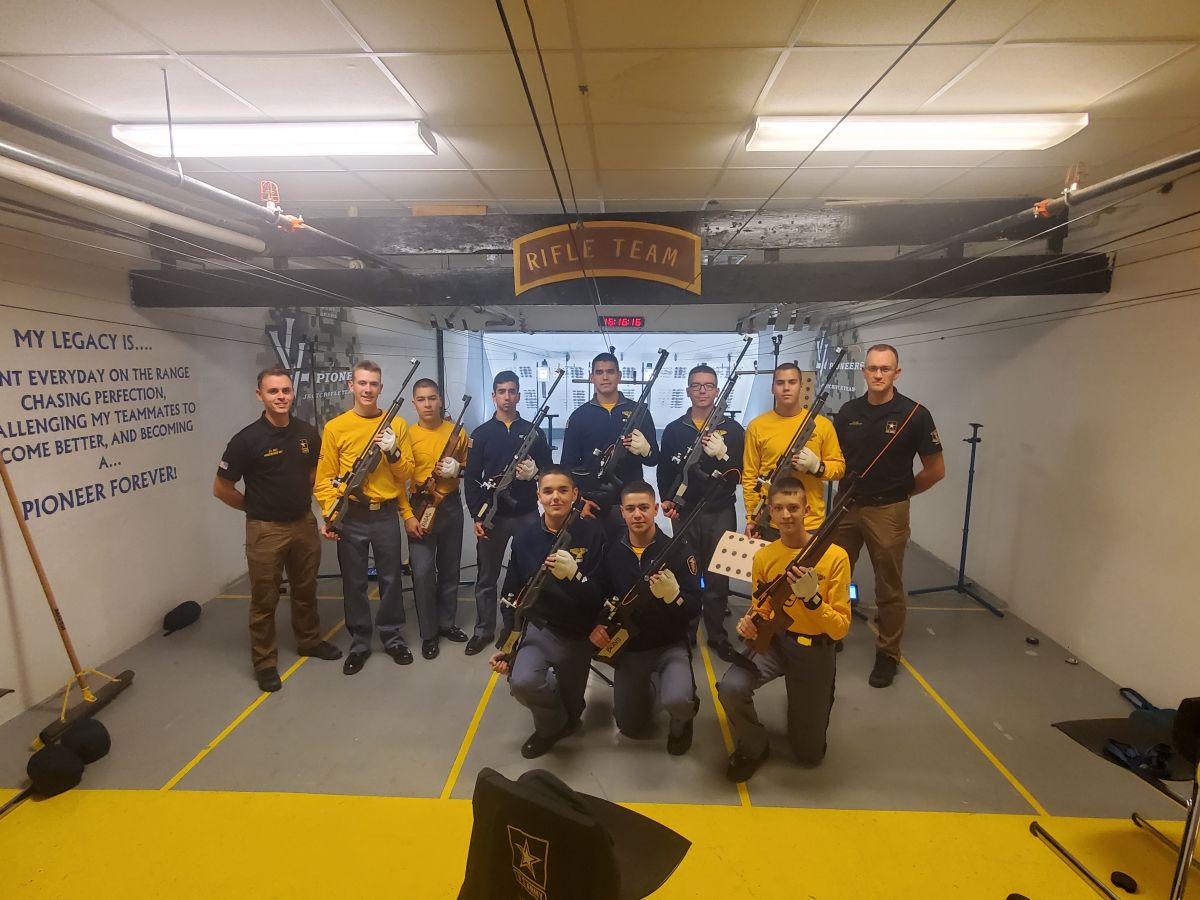 Colonels Rifle Team Attends Clinic Held by U.S. Army Marksmanship Unit ...