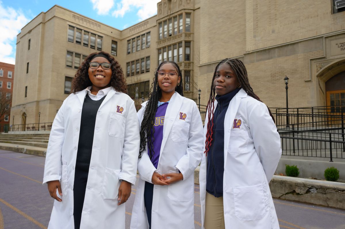 Congrats White Coat Recipients! | post