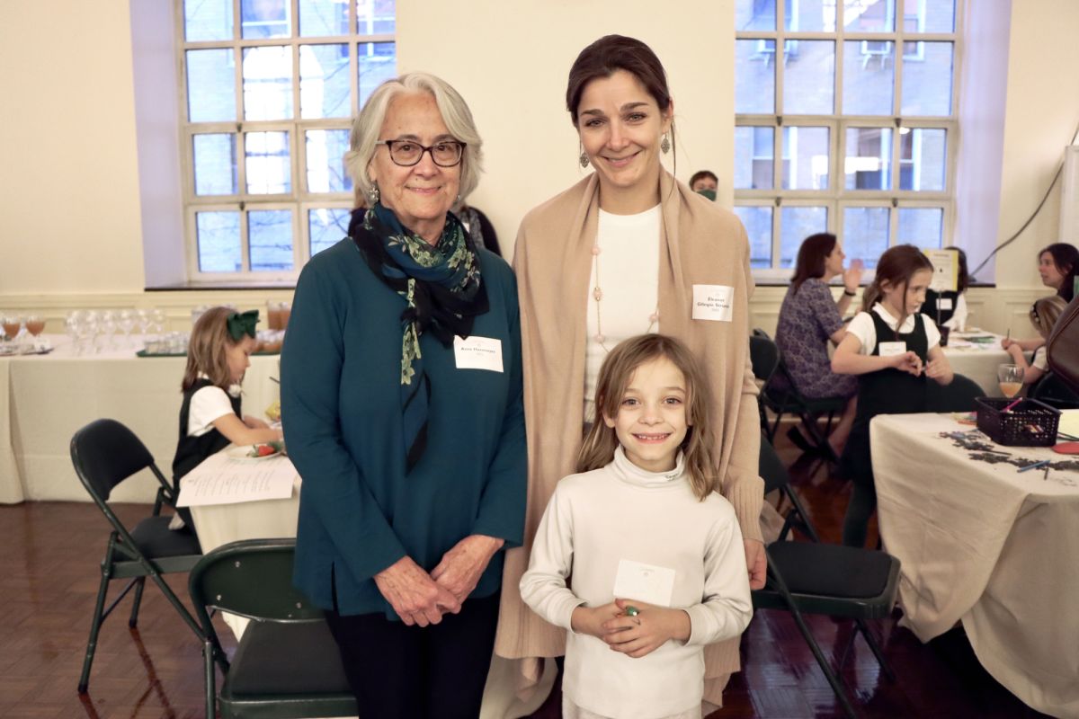 Intergenerational Tea 2022 | Alumnae News Details