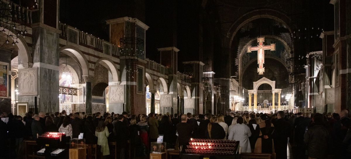 Harrow 450 Christmas Carol Service | News/Event Article