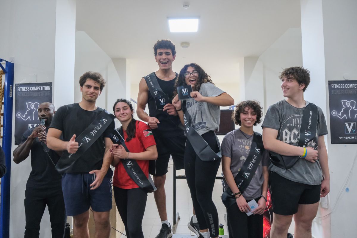 Students compete in King’s CrossFit challenge | School News - King's ...