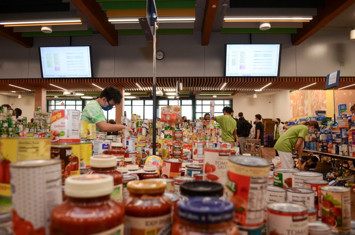 Jesuit High School’s 54th Annual Food Drive Aims to Help Hundreds of ...