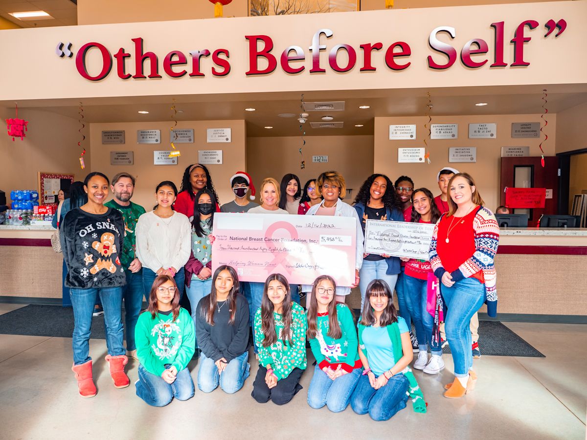 ILTexas Raises $5K for National Breast Cancer Foundation | News