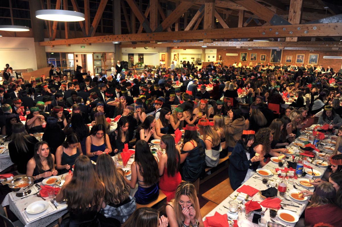 Christmas Dinner & Carols | Default Post