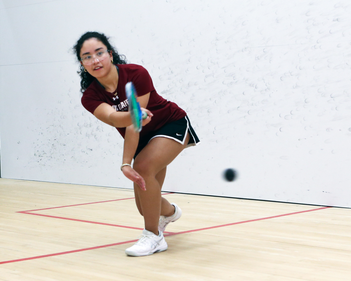 Girls Squash Opens New Year with a Win | The Loomis Chaffee School