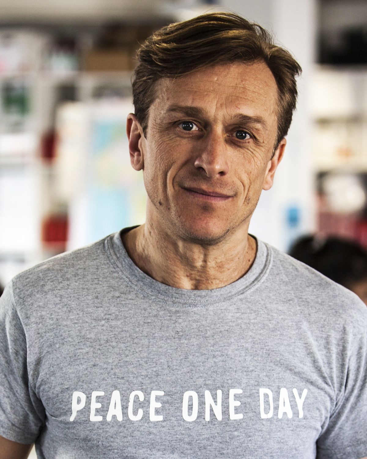 Jeremy Gilley, OM and founder of Peace One Day, is awarded an MBE ...