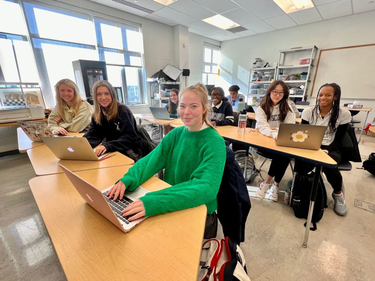 EA Earns AP Computer Science Female Diversity Award | Episcopal Academy ...