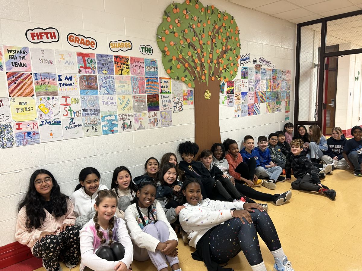 Elementary Health Classes Create "Walls of Positivity" | News Post