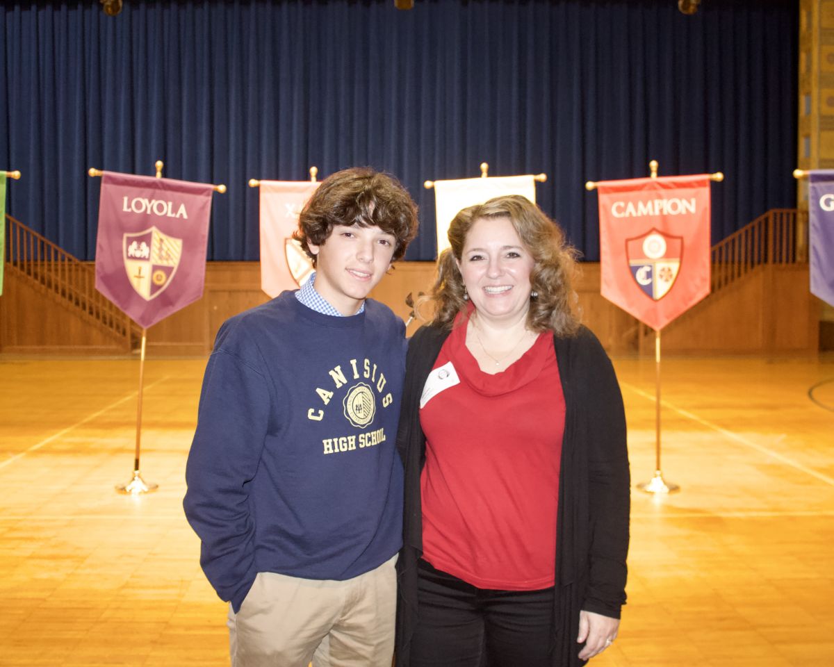 Jack Shainbrown '26, author Sharon Cameron speak at International ...