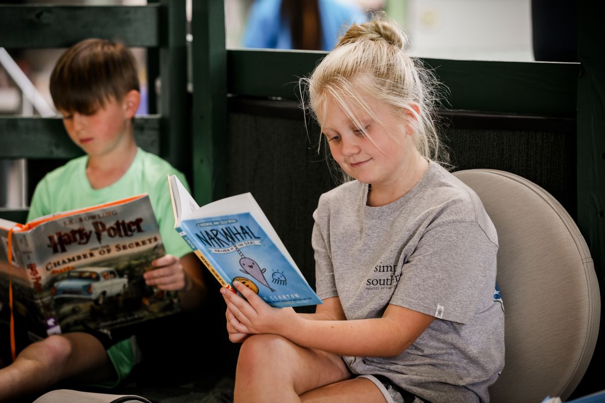 Roanoke library offering free cards to all NISD students and staff ...