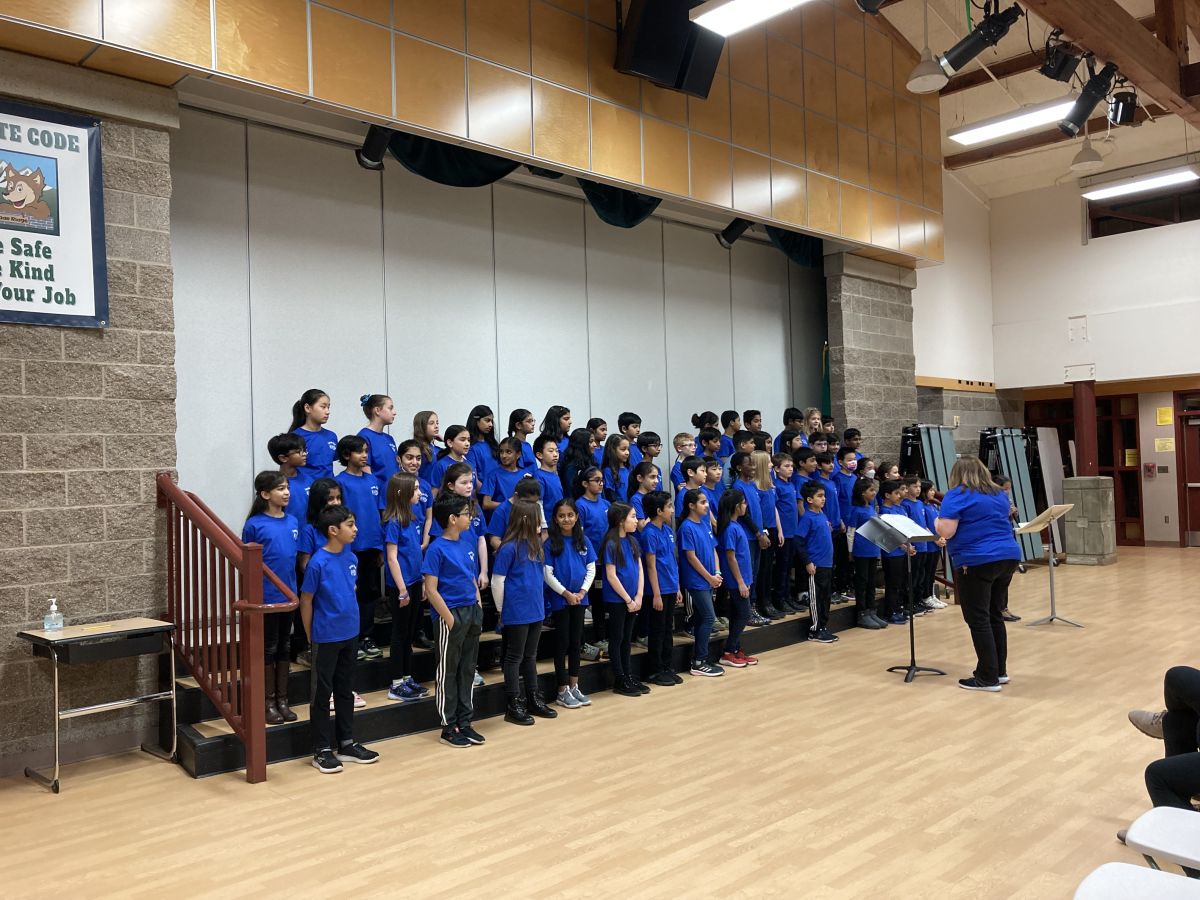 Winter Choir Concert Takes Place | News Article - Cascade Ridge ...