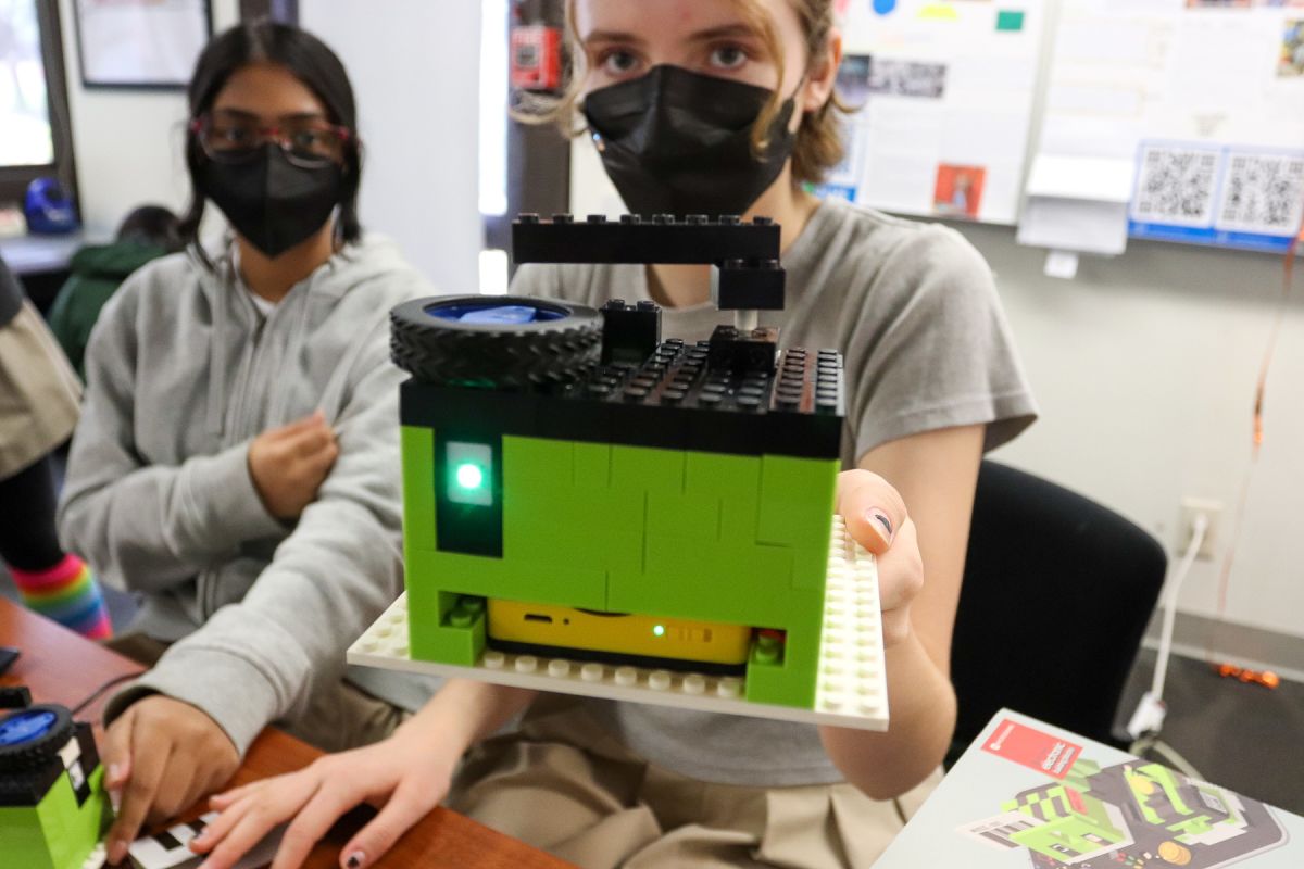 Eighth Graders Program Interactive Lego Projects in Computer Science ...