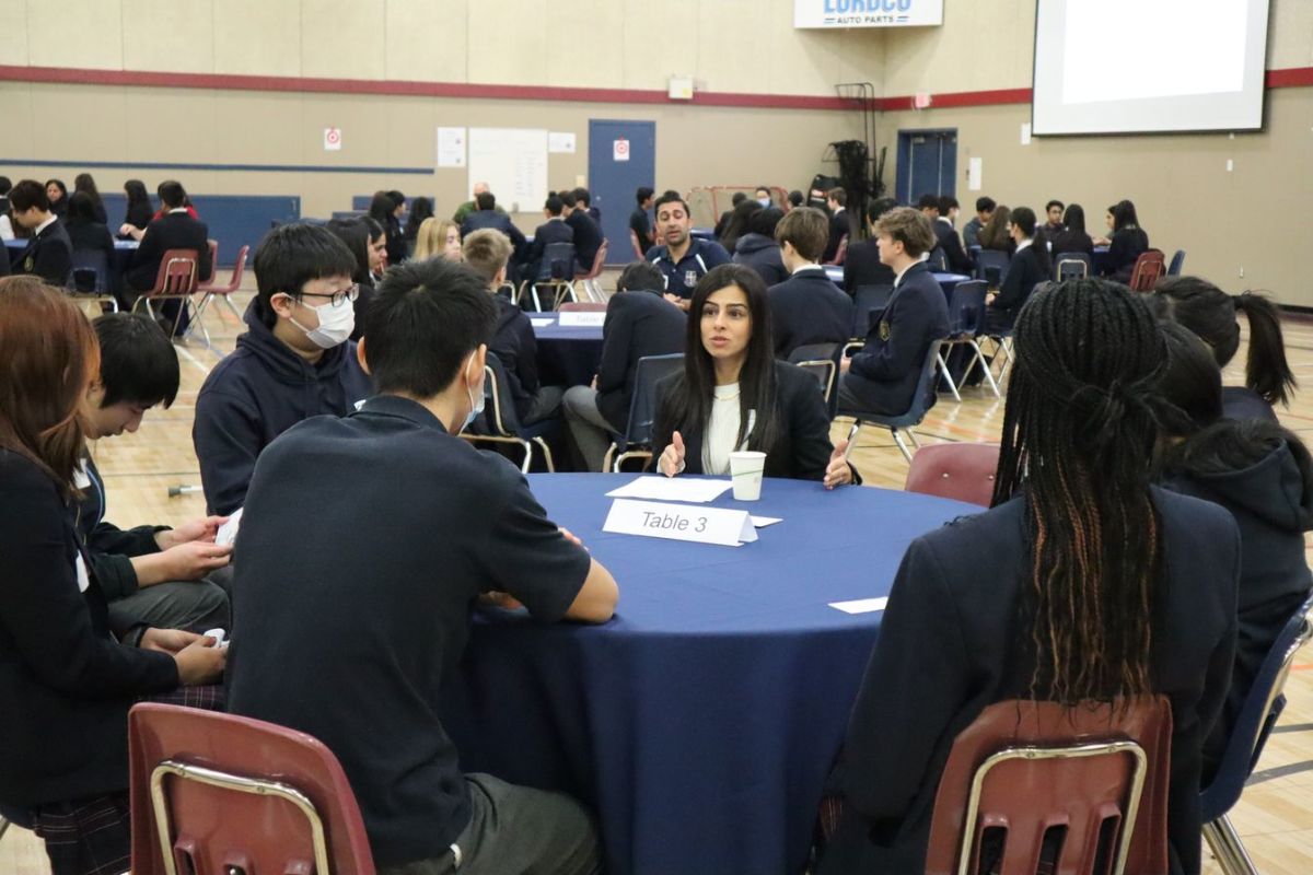 Words of Wisdom at the Career Roundtable | Blog Post - Meadowridge School