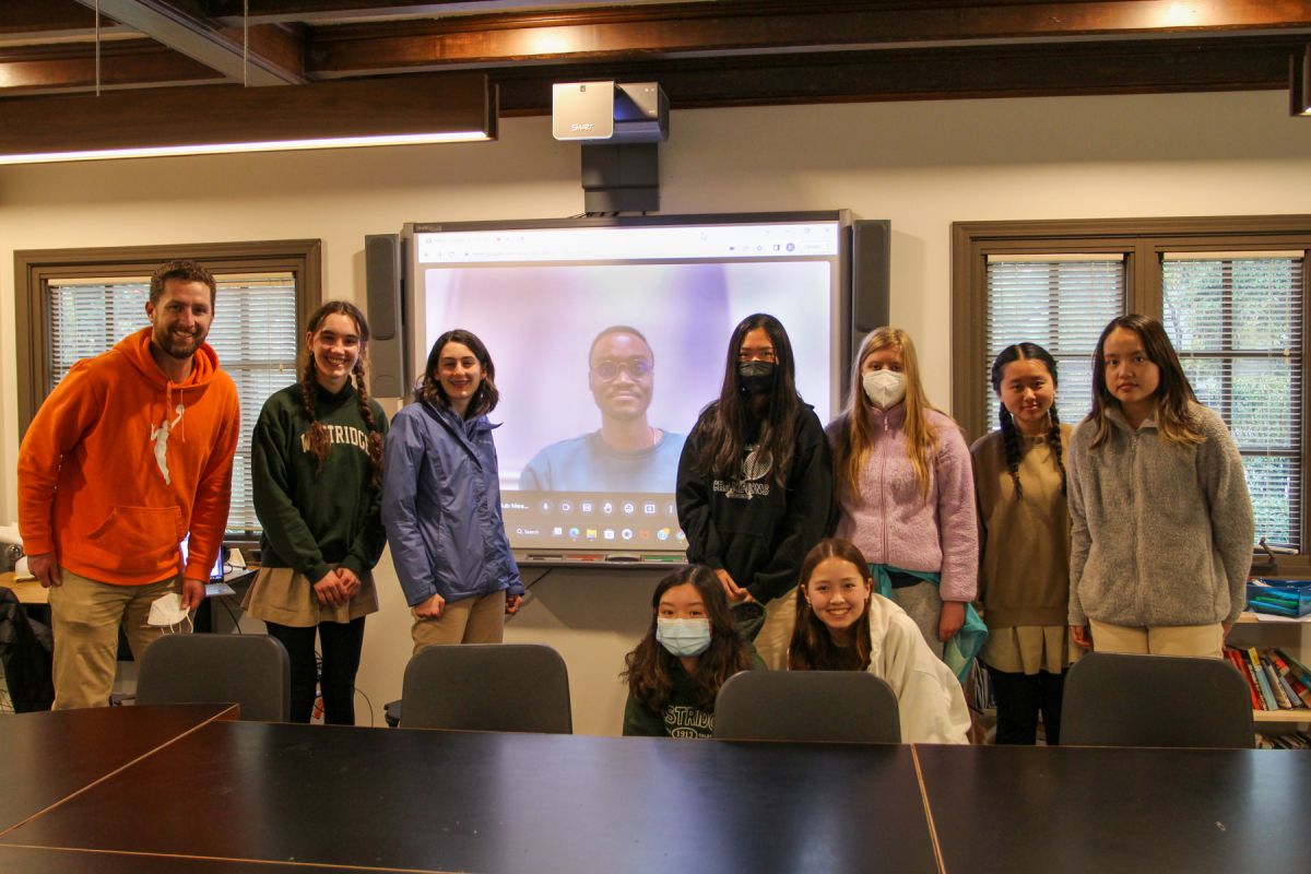 Upper School Computer Science Club Explores Artificial Intelligence and Machine Learning | News Post