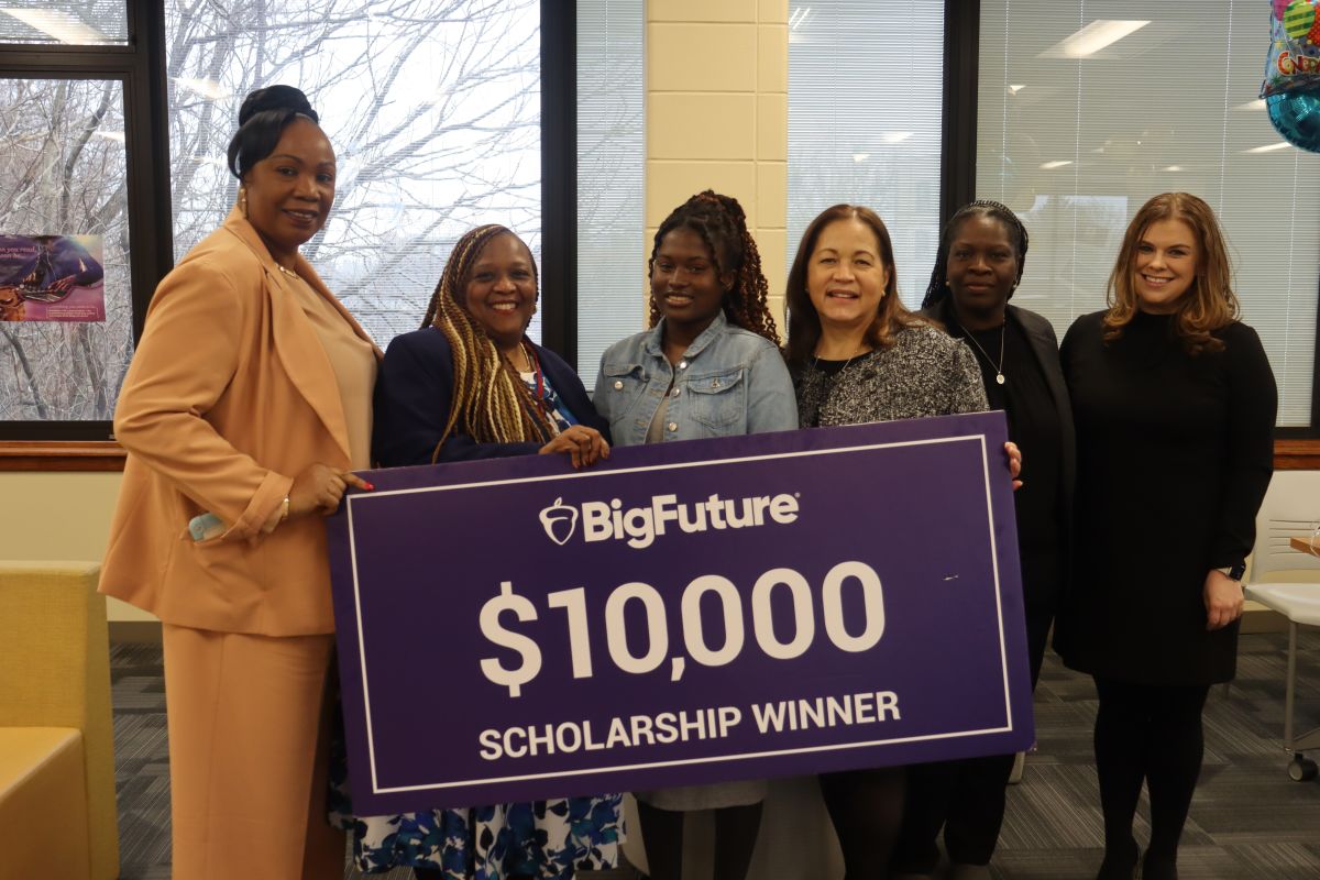 Tamera Tate from Mount Vernon STEAM Academy wins $10,000 College Board ...