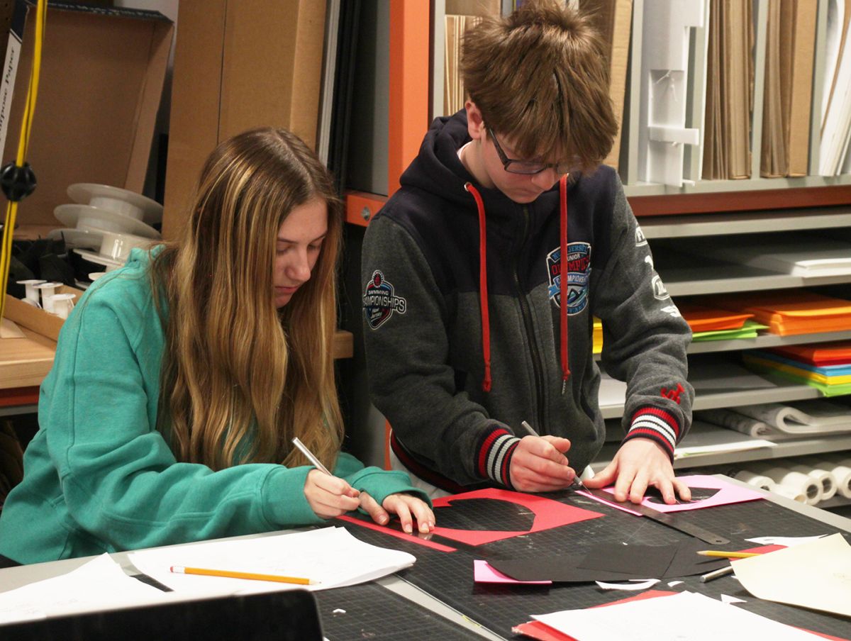 8th Grade English Students Creating Symbolic Portraits in the CID ...